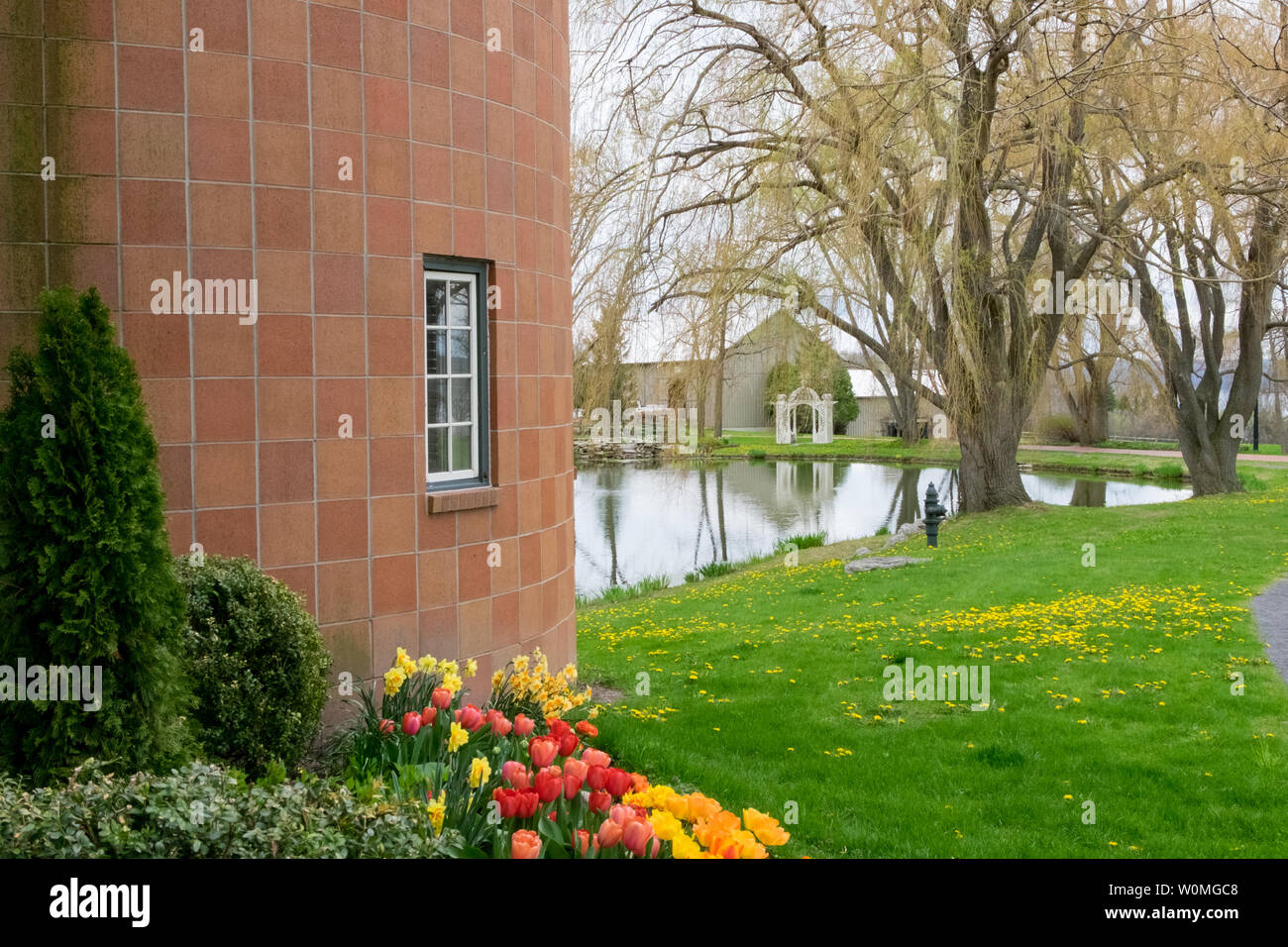 Mackenzie childs hi-res stock photography and images - Alamy