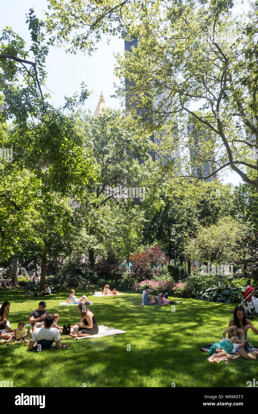 Madison Square Park is popular in summer, NYC, USA Stock Photo - Alamy