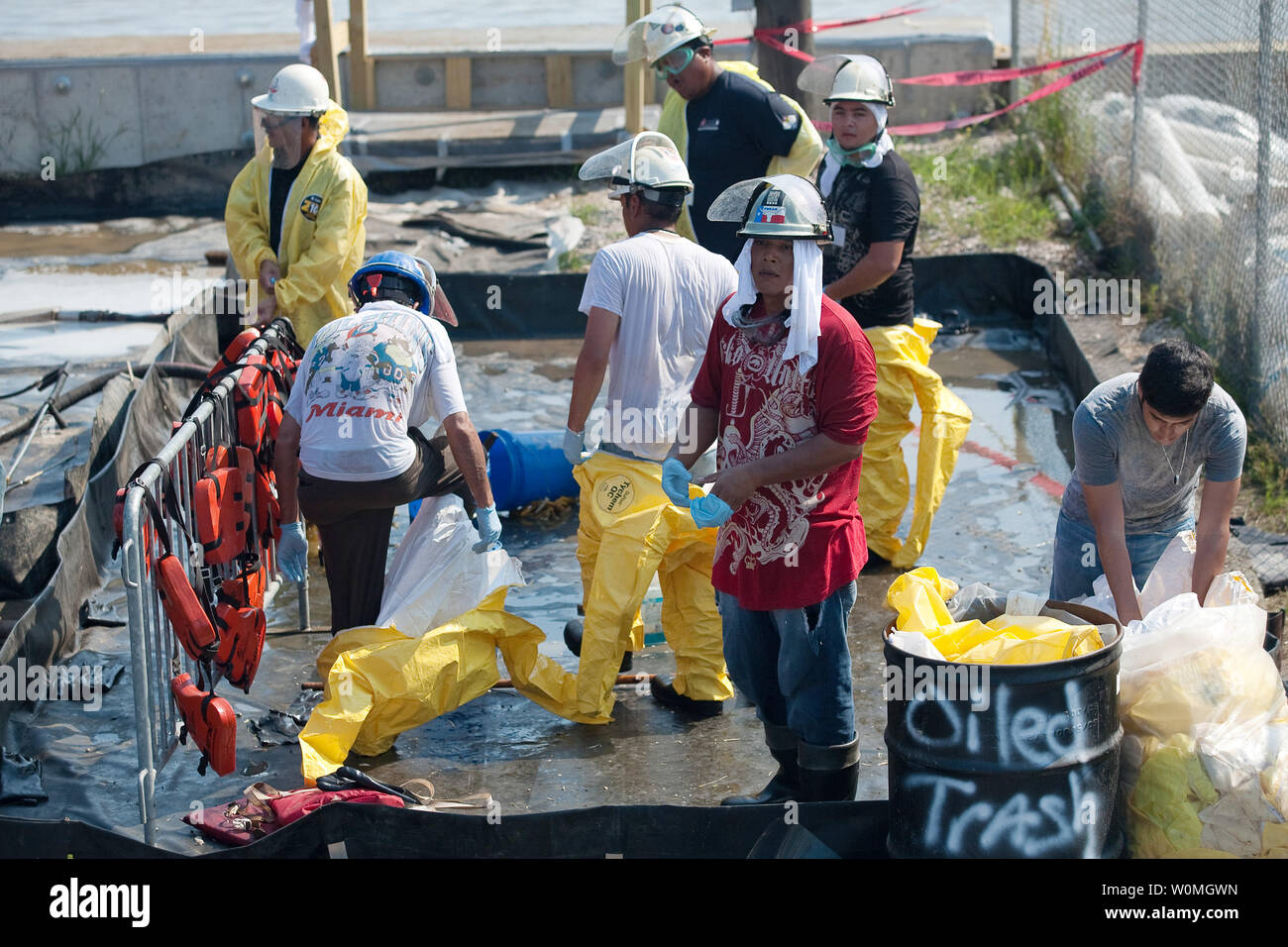 Oil Spill Workers Cleaning High Resolution Stock Photography and Images ...
