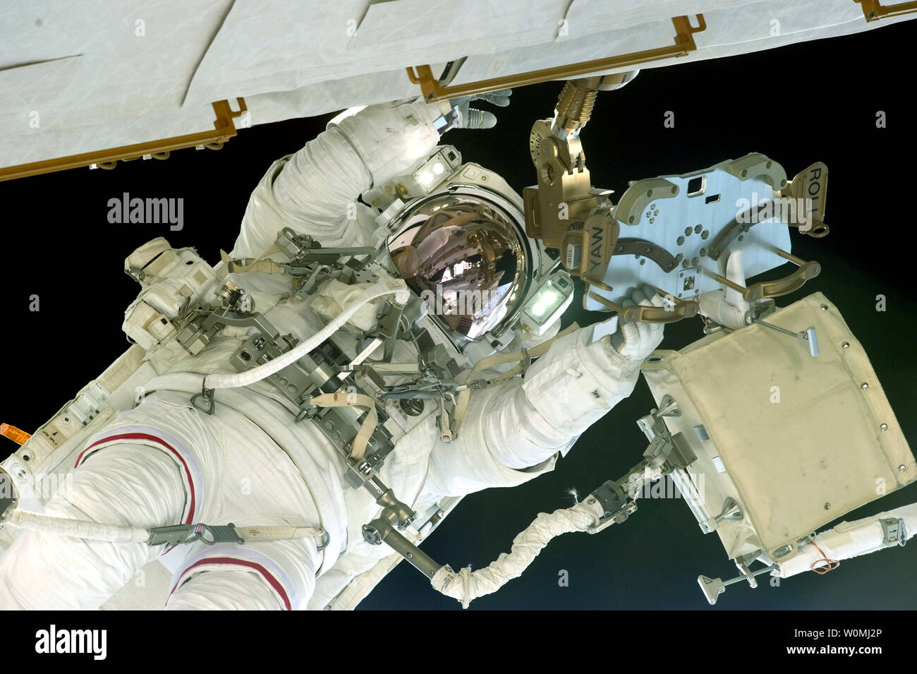 Ammonia joints hi-res stock photography and images - Alamy