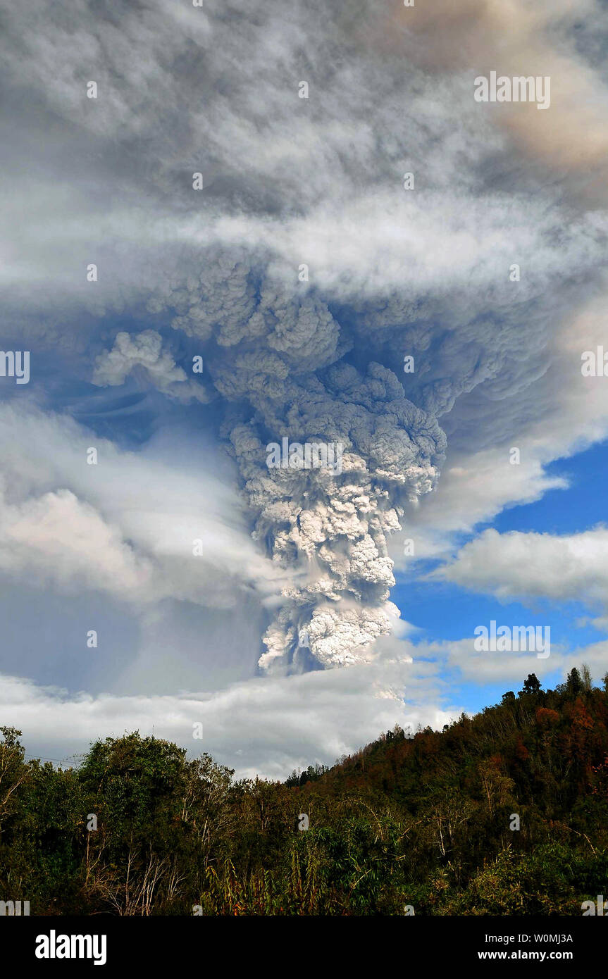 A volcano in southern Chile, some 600 miles south of Santiago, erupts ...
