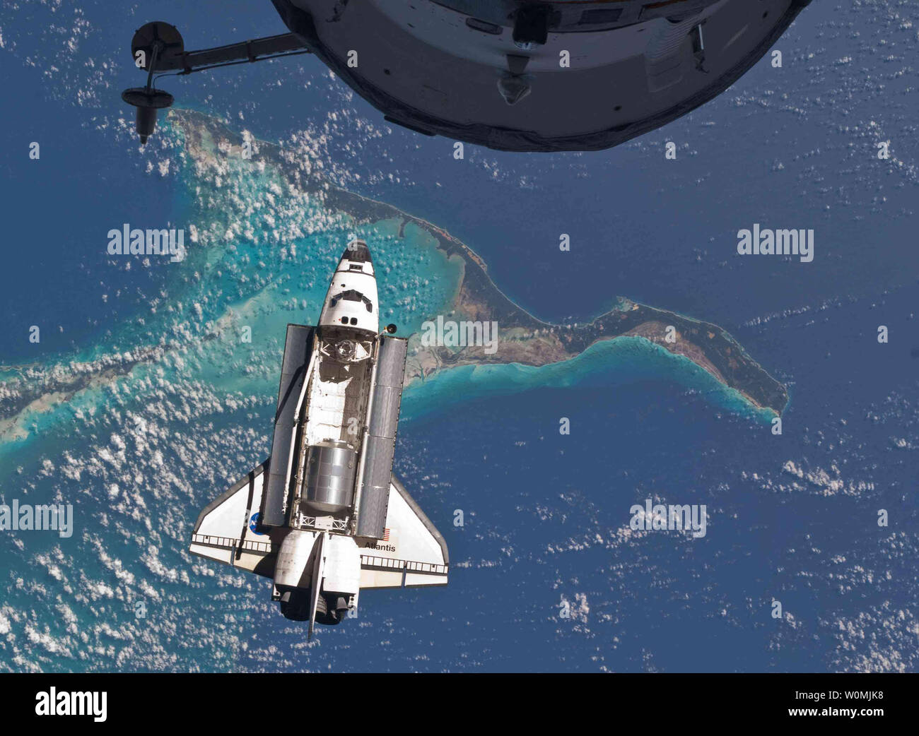 Sts 135 Space Station