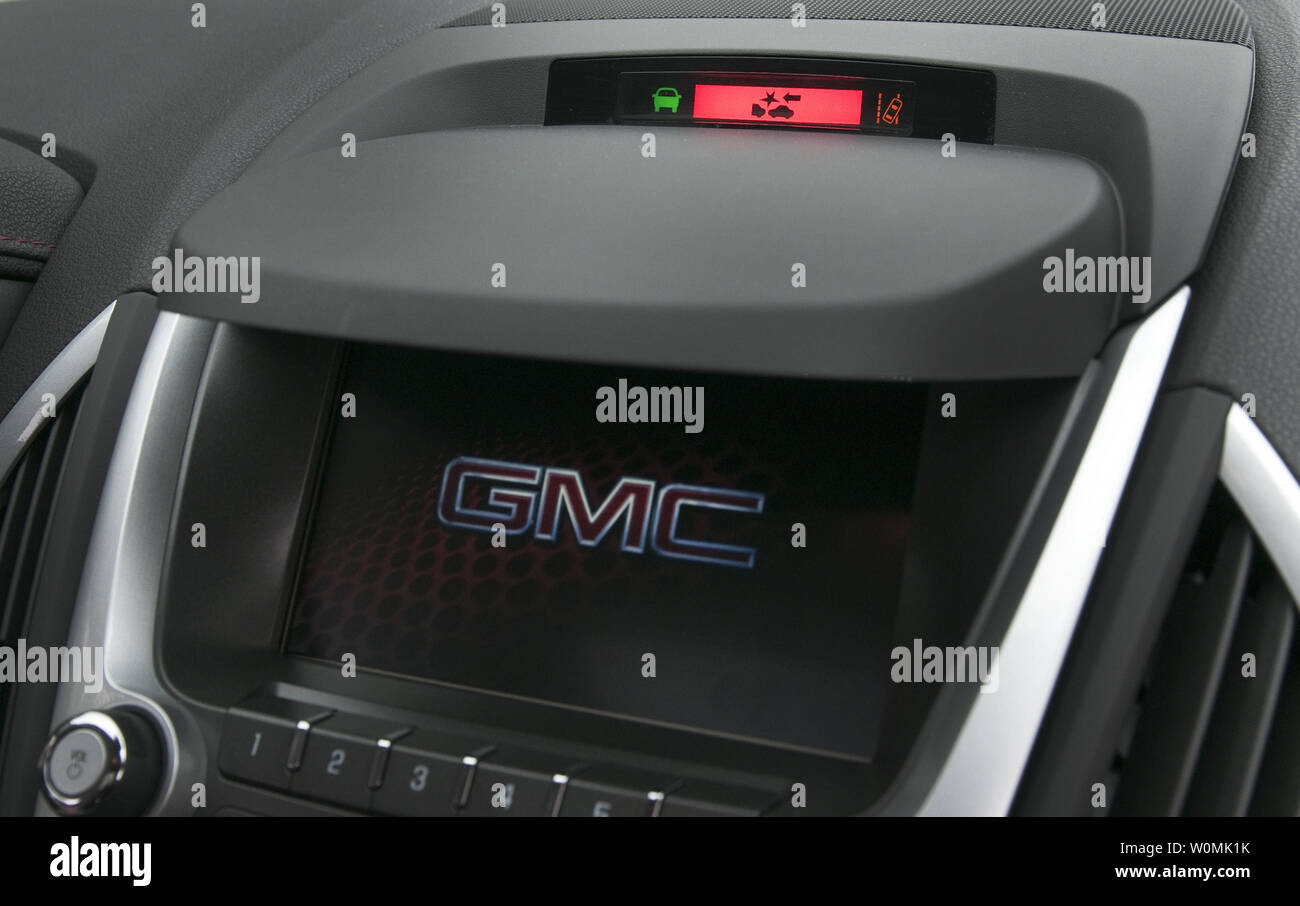 Collision avoidance system hi-res stock photography and images - Alamy