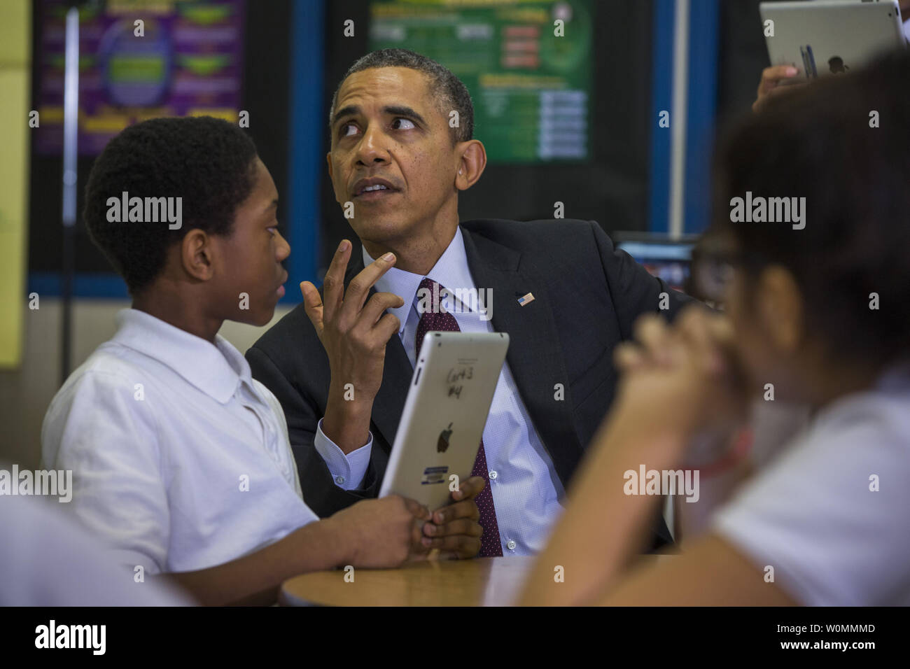 Grade 4 classroom hi-res stock photography and images - Alamy