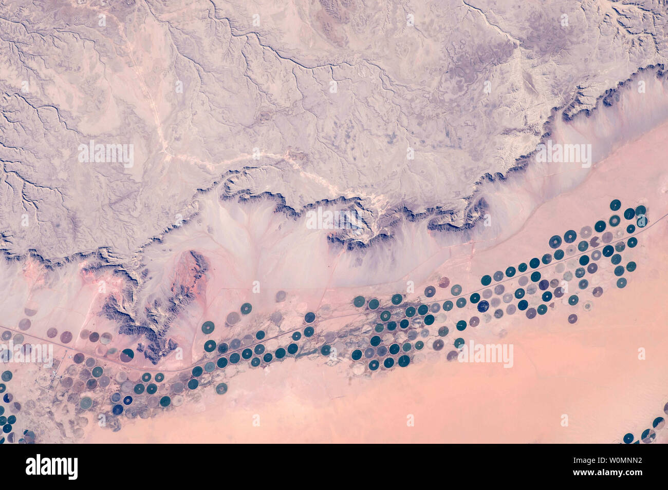 Astronaut Kjell Lindgren posted this photo, taken over Saudi Arabia on ...