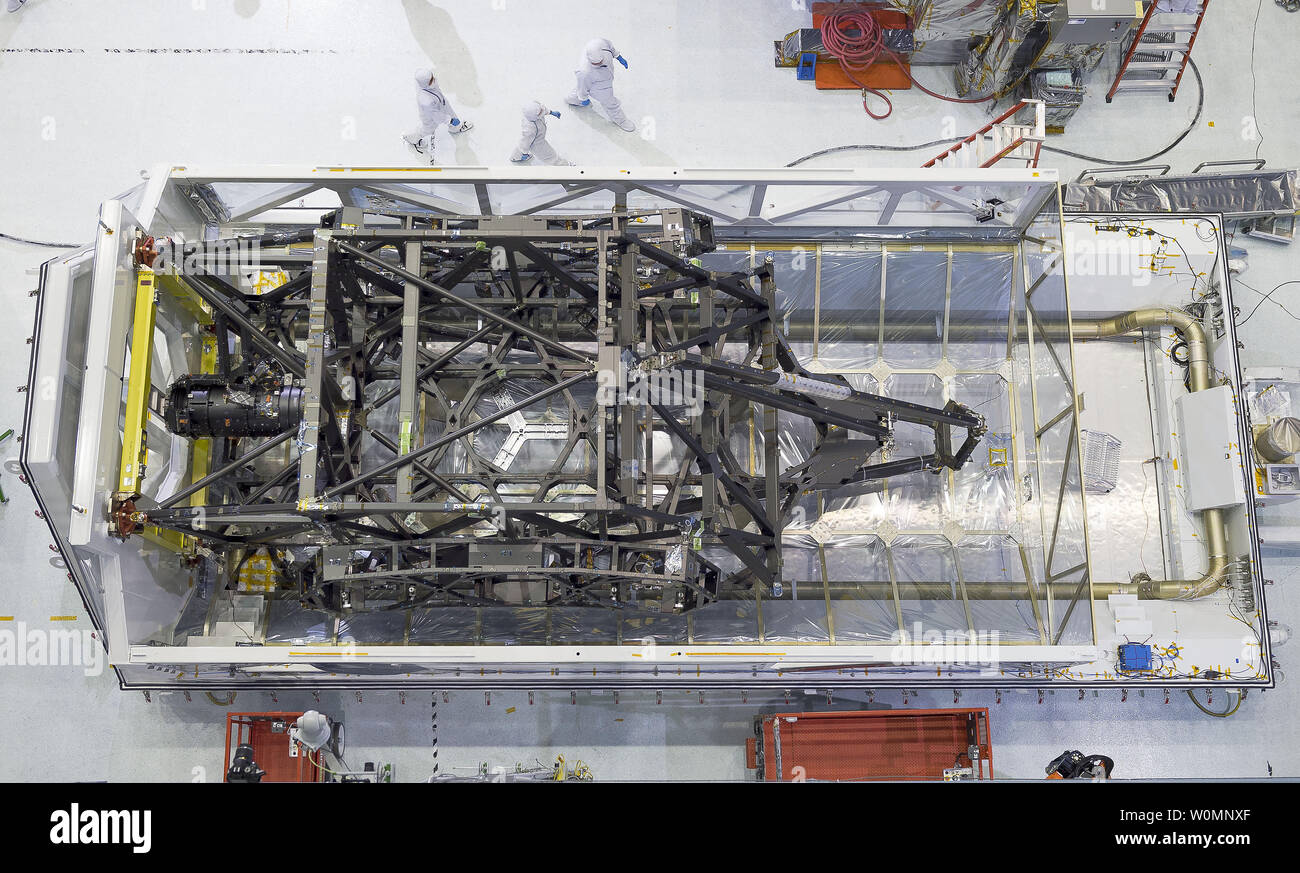 The James Webb Space Telescope's "spine" or backplane arrived on August ...