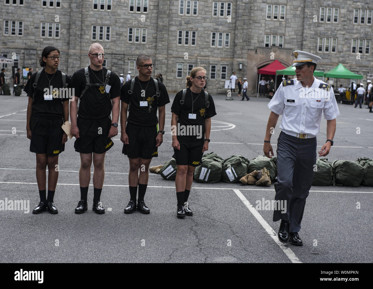 Future Cadets at the U.S. Military Academy at West Point, N.Y., learn ...