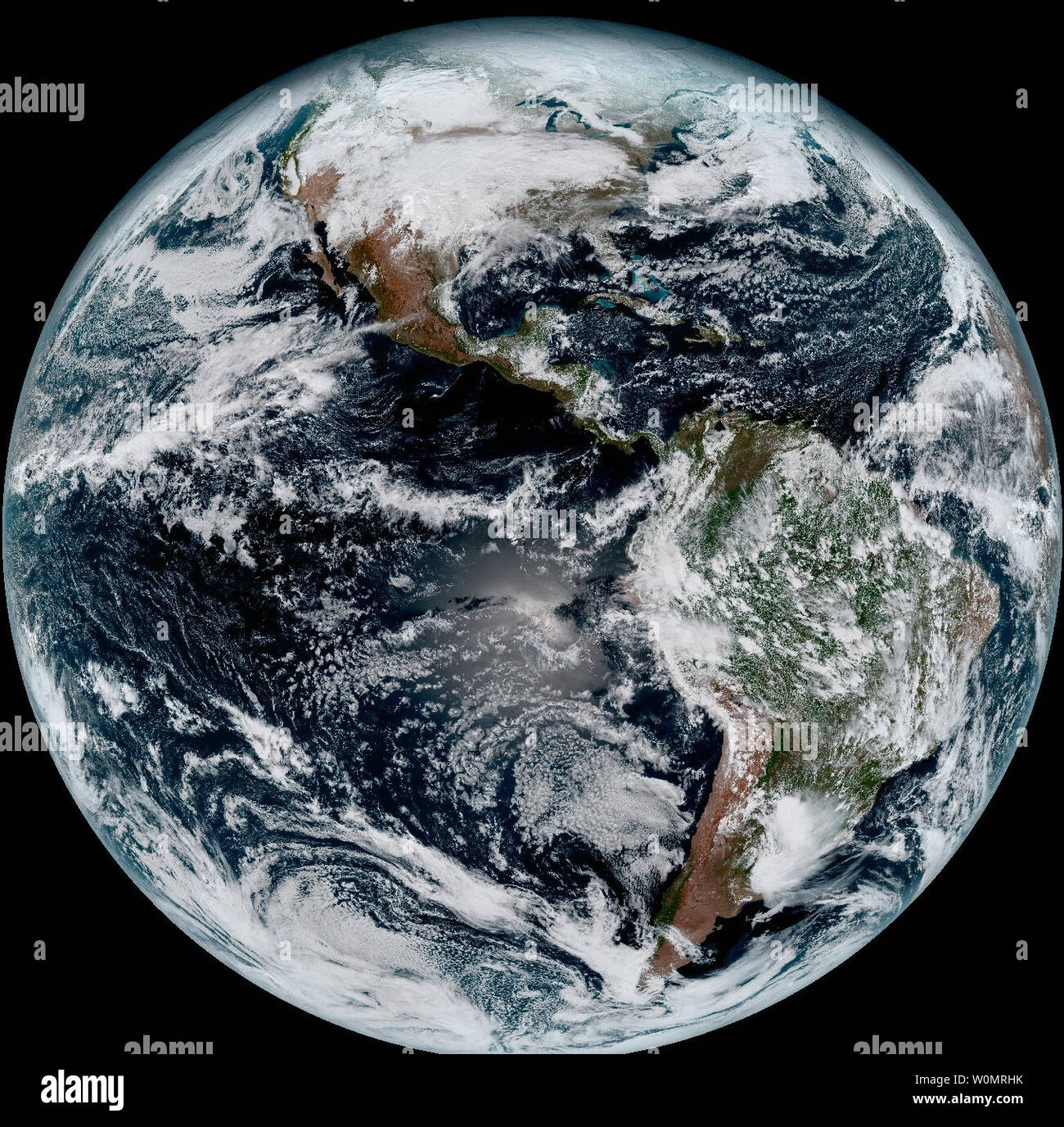 Equatorial instrument hi-res stock photography and images - Alamy