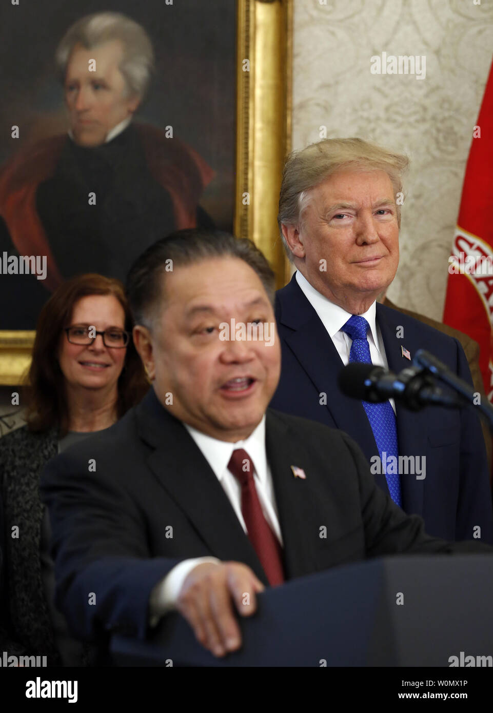 Hock tan broadcom hi-res stock photography and images - Alamy