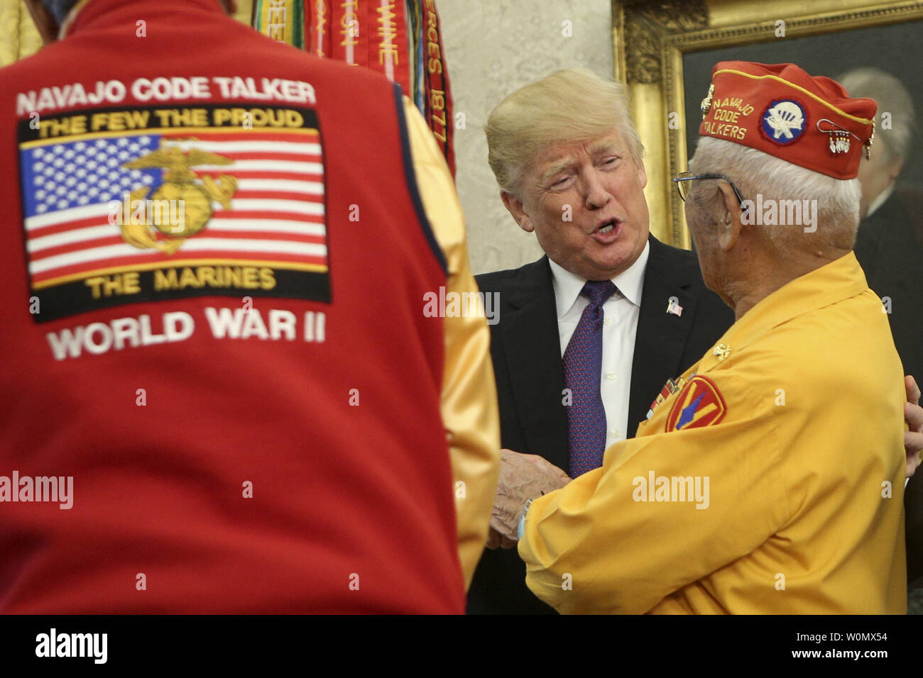 Native american troops hi-res stock photography and images - Alamy