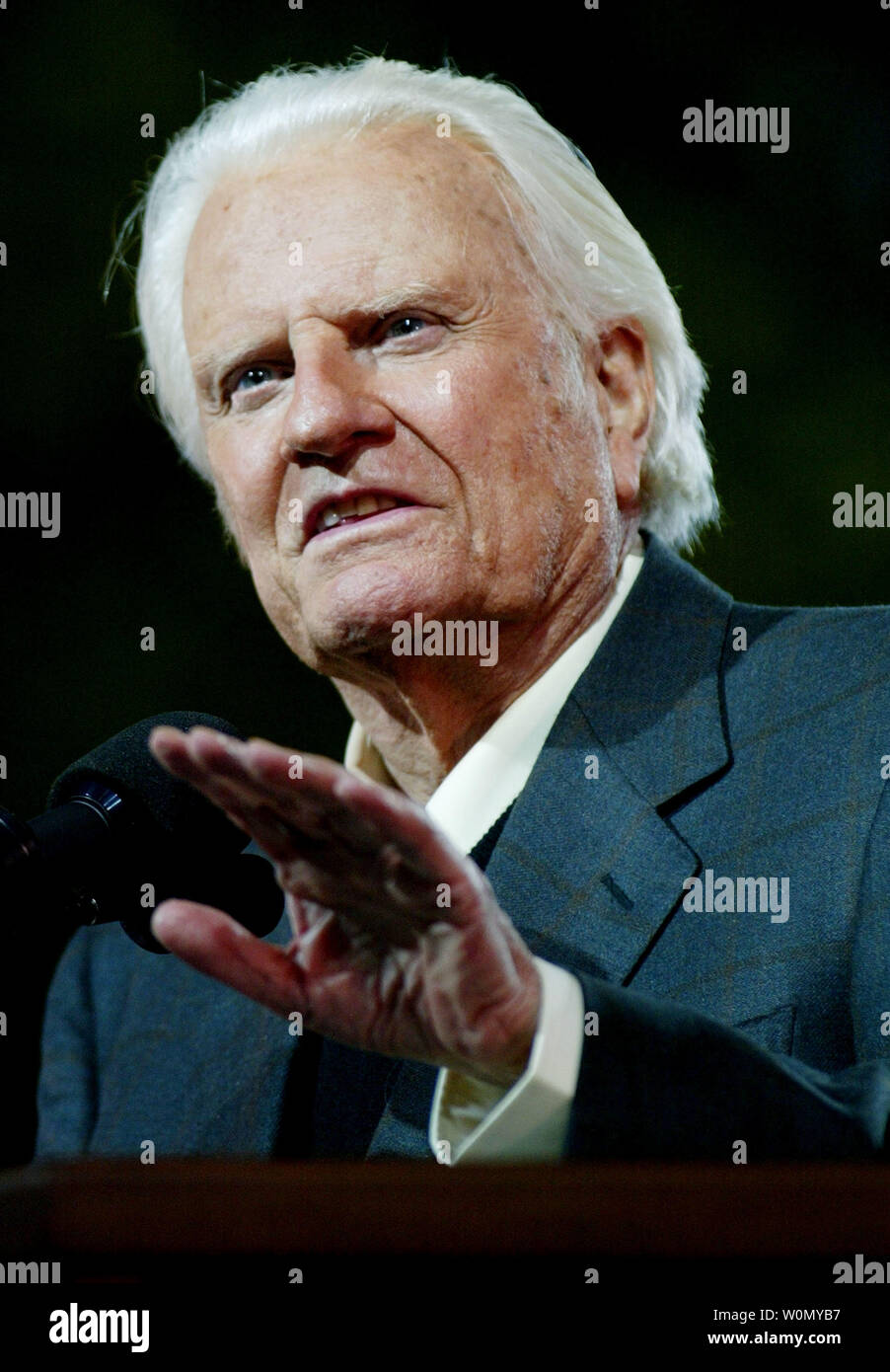 Evangelist preacher Billy Graham died at the age of 99 in his home in ...