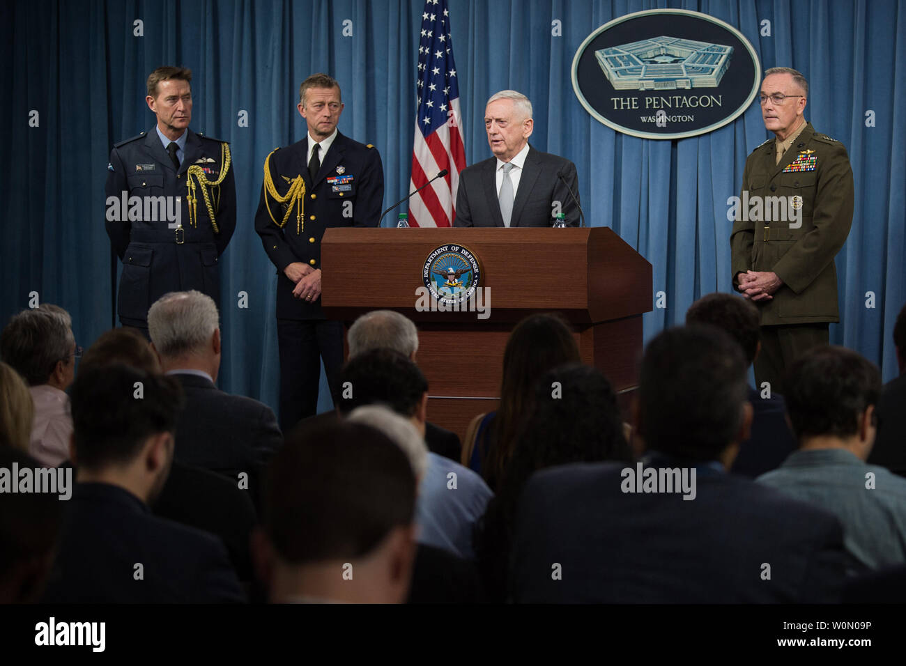 Amber smith hi-res stock photography and images - Alamy