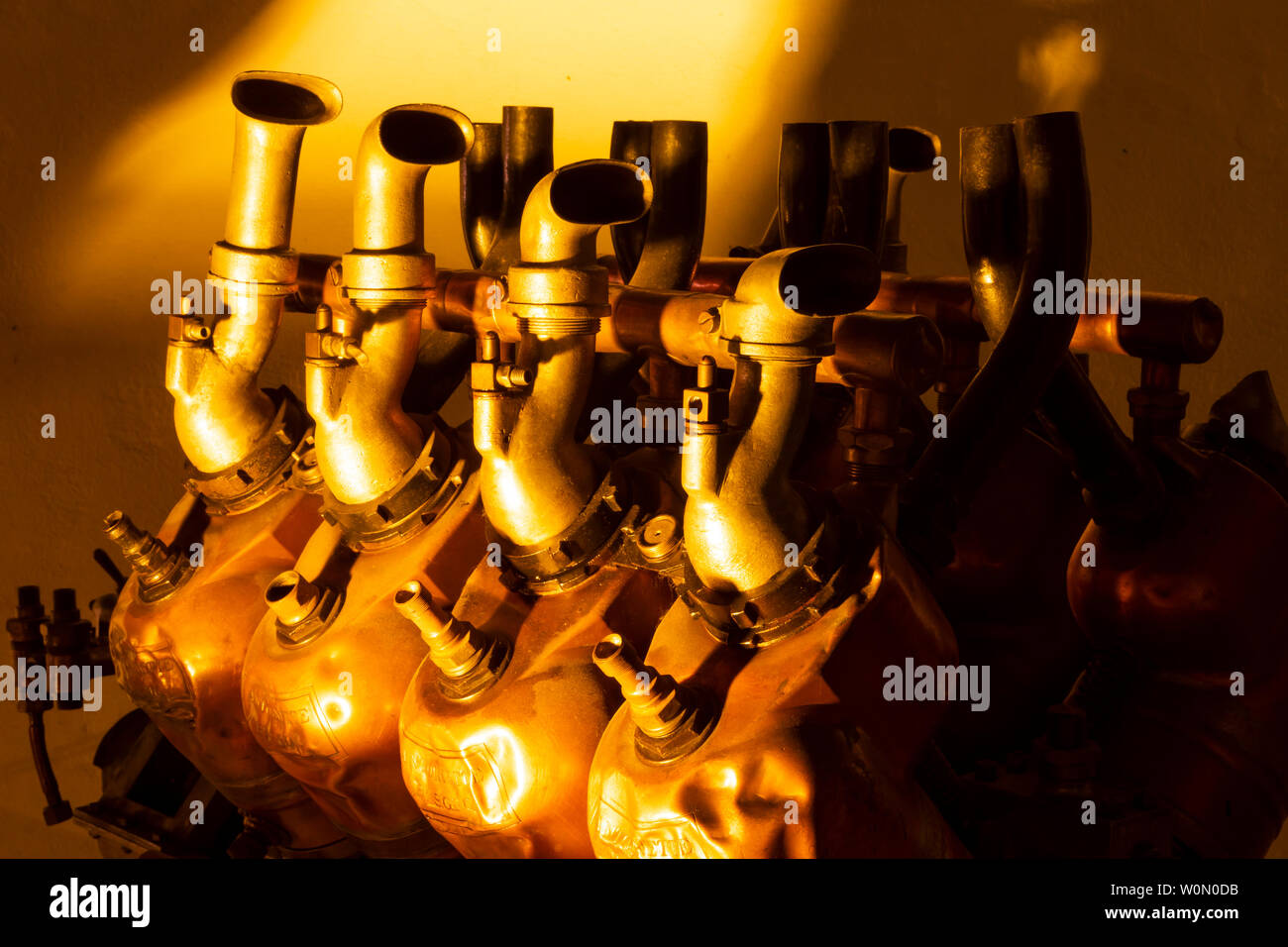 Antoinette engine hi-res stock photography and images - Alamy