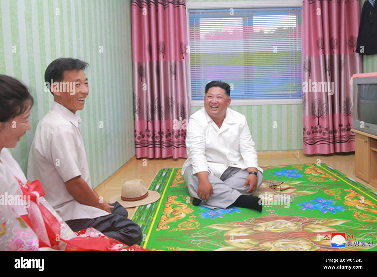 Korean peoples army hi-res stock photography and images - Alamy