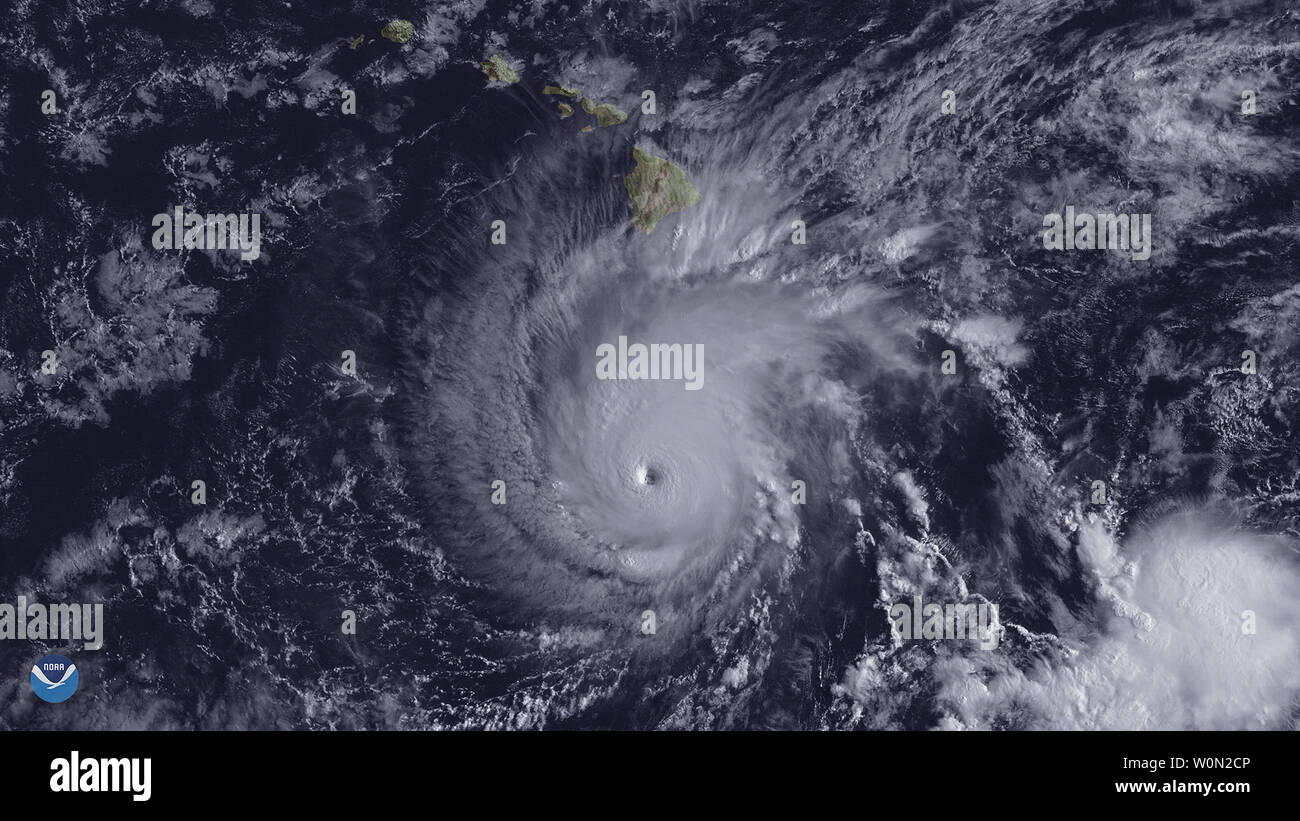 Hawaii satellite image hi-res stock photography and images - Alamy