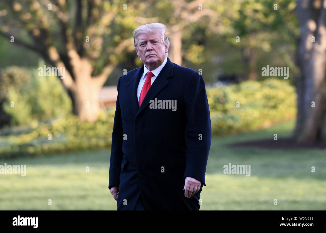 U.S. President Donald Trump arrives back at the White House on April 15 ...