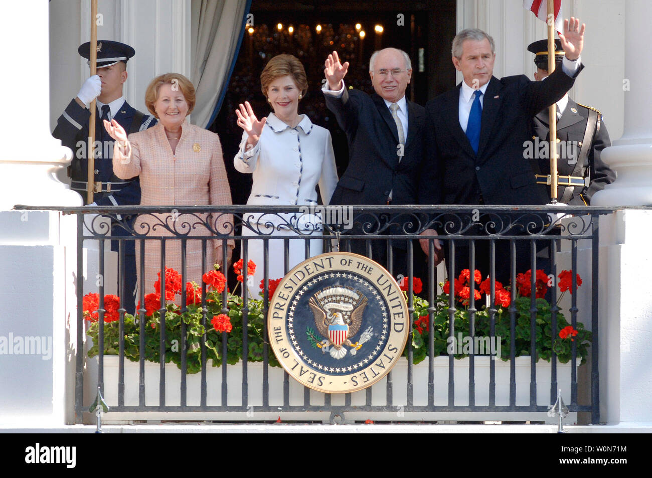 Laura Howard Tim Howards Wife