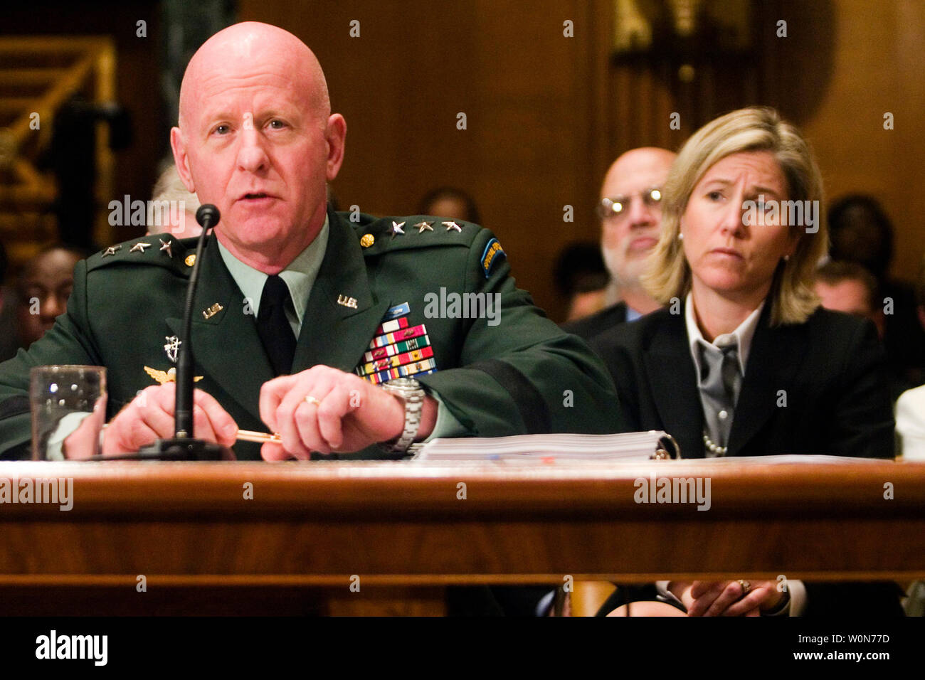 Us comptroller general hi-res stock photography and images - Alamy
