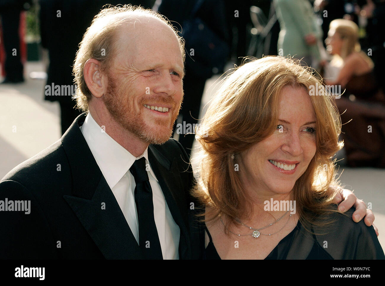 Ron and Cheryl Howard arrive at the Vanity Fair post-79th Academy ...