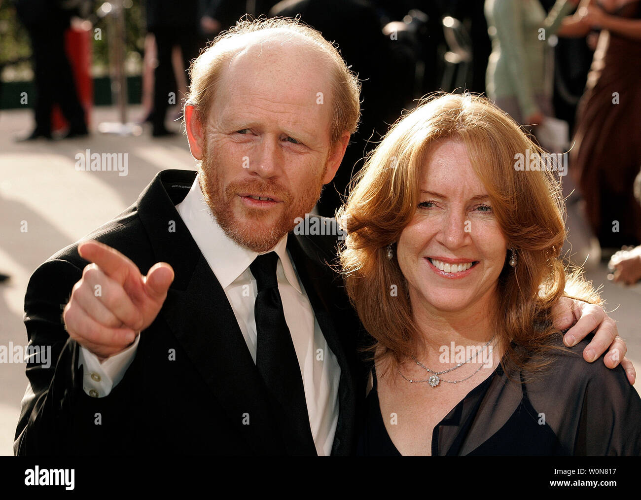 Actor/Director Ron Howard and Cheryl Howard arrive at the Vanity Fair ...