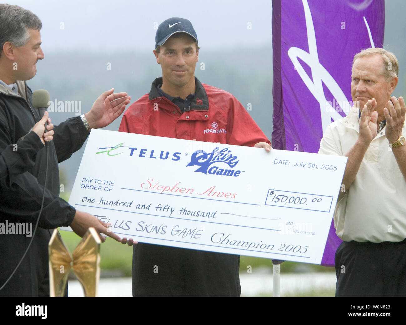 Cheque wins hi-res stock photography and images - Alamy