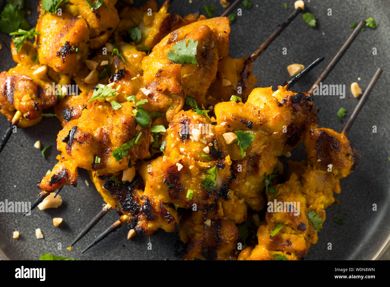 Cooked chicken satay hi-res stock photography and images - Alamy