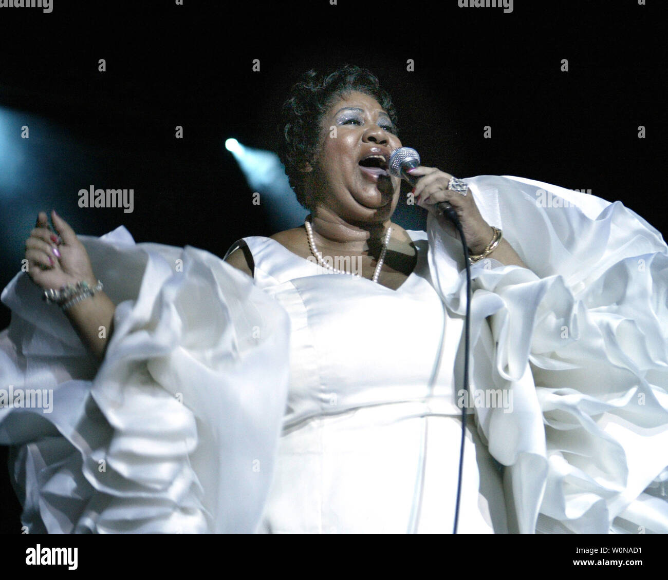 Aretha franklin the queen of soul hi-res stock photography and images ...