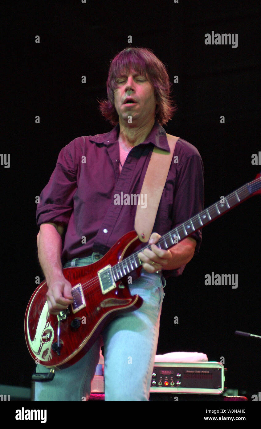 Michael travers hi-res stock photography and images - Alamy