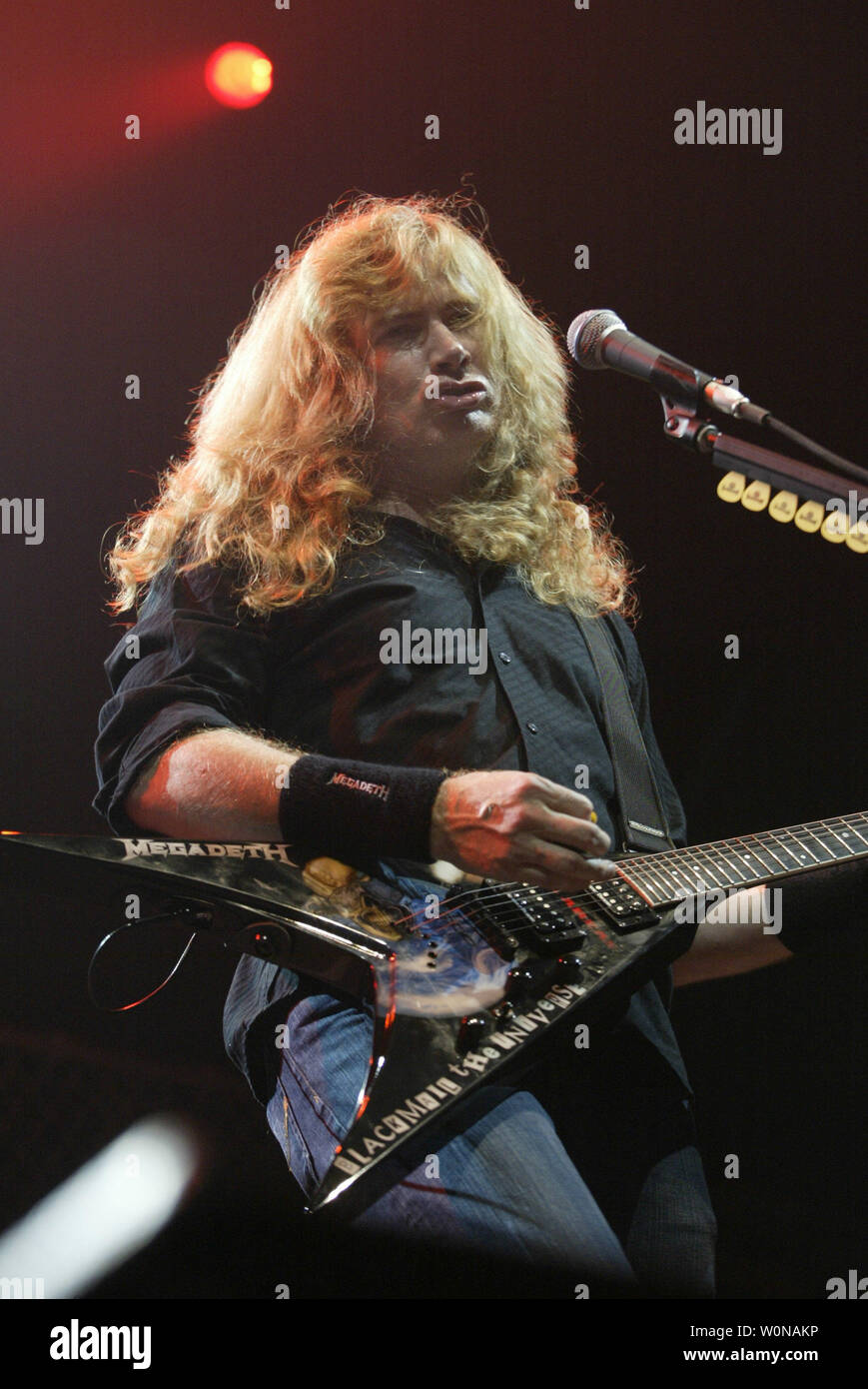 Dave Mustain of Megadeth performs in concert, at the Sound Advice ...