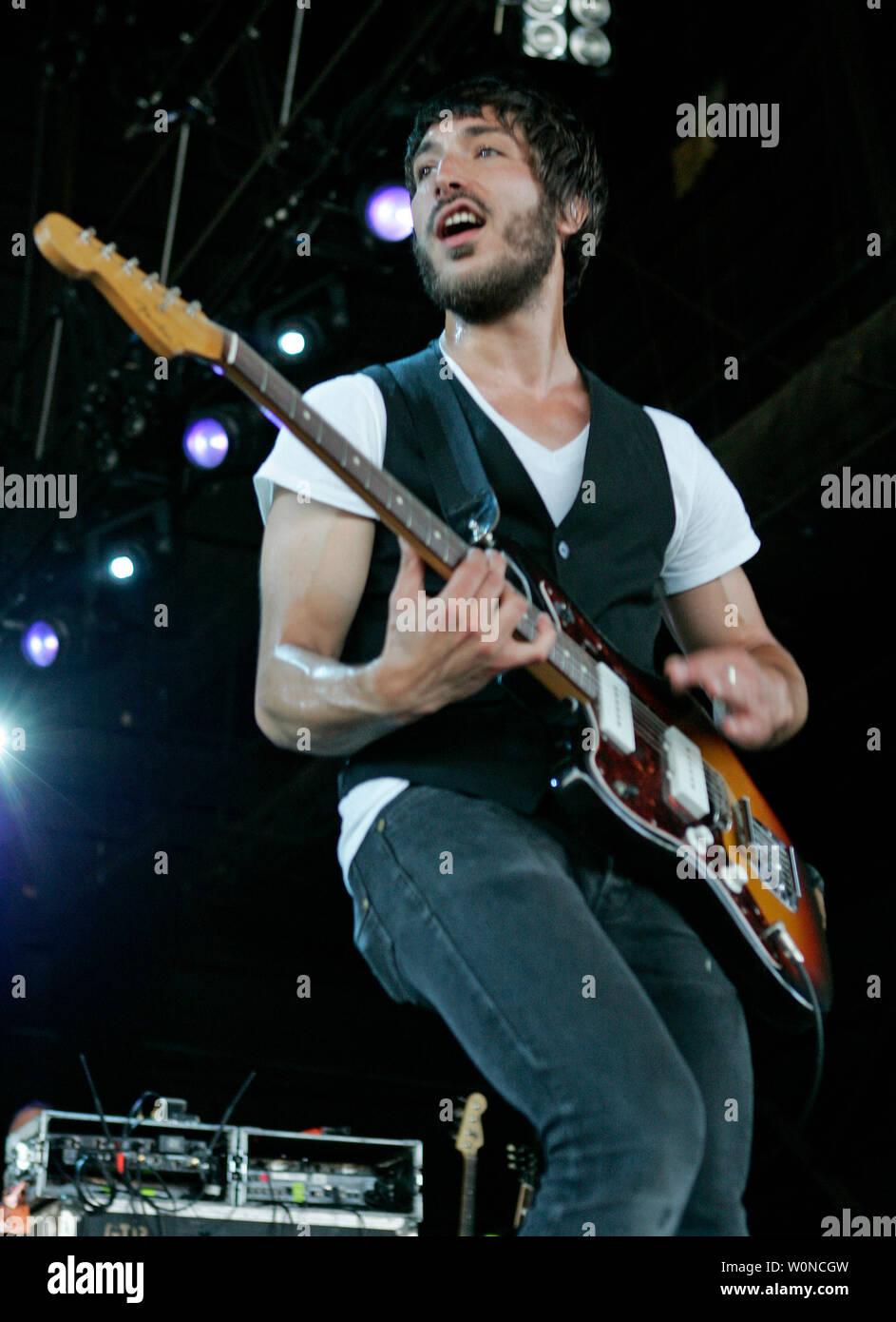 Michael zakarin bravery performs on hi-res stock photography and images ...