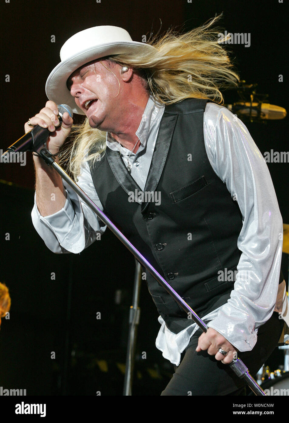 Robin Zander Of Cheap Trick High Resolution Stock Photography and ...