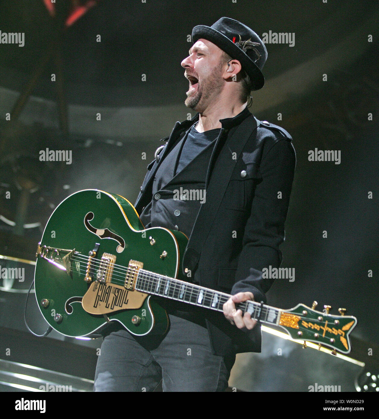 Kristian Bush with Sugarland performs at the Cruzan Amphitheater in ...