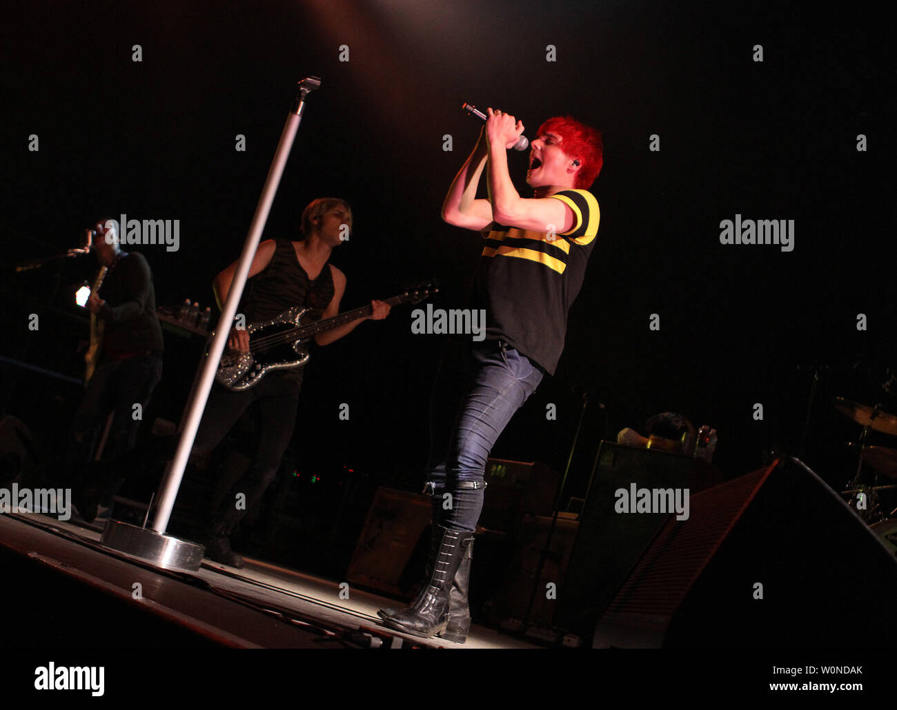 My chemical romance gerard hi-res stock photography and images - Alamy