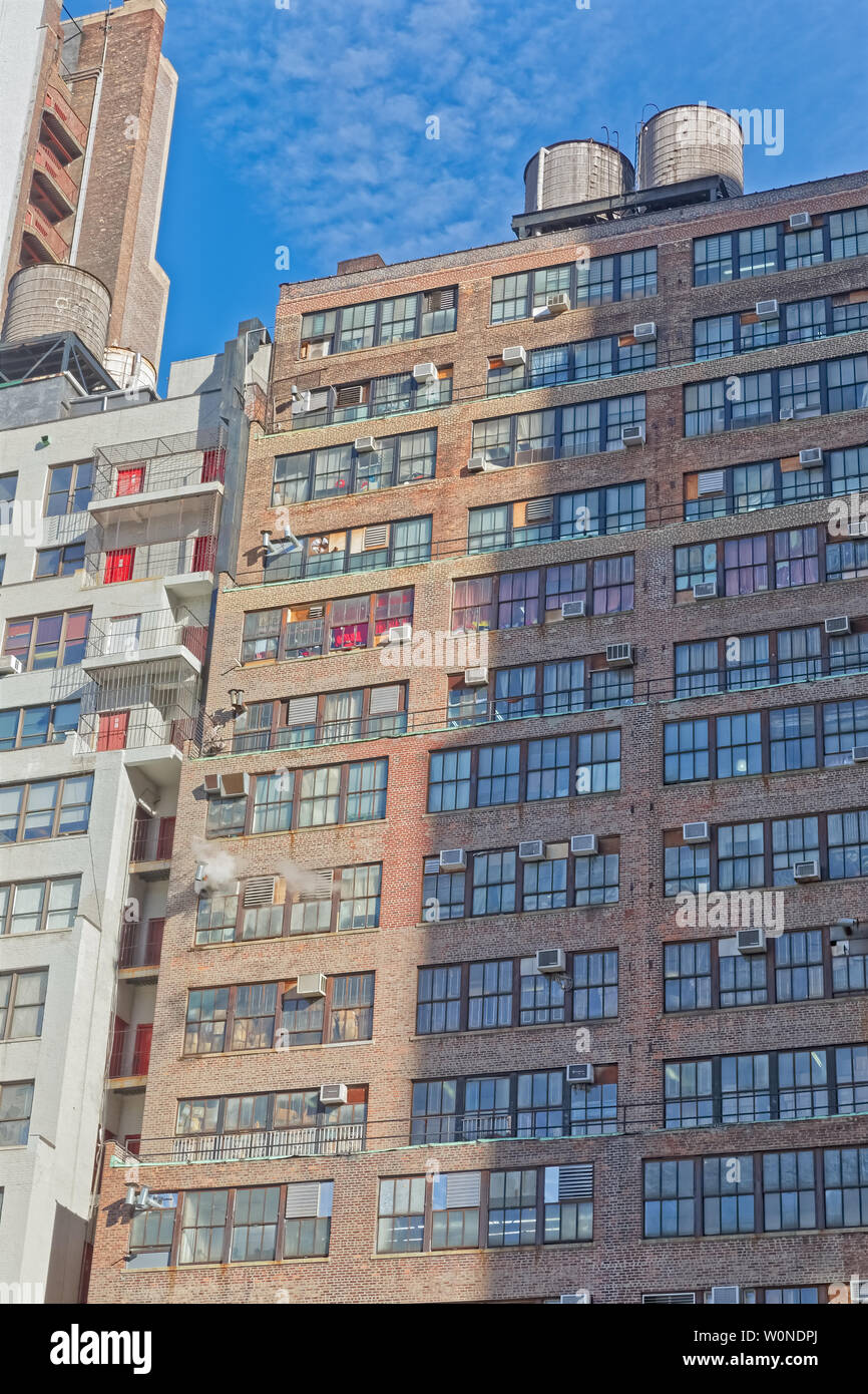 Building facade in manhattan hi-res stock photography and images - Alamy