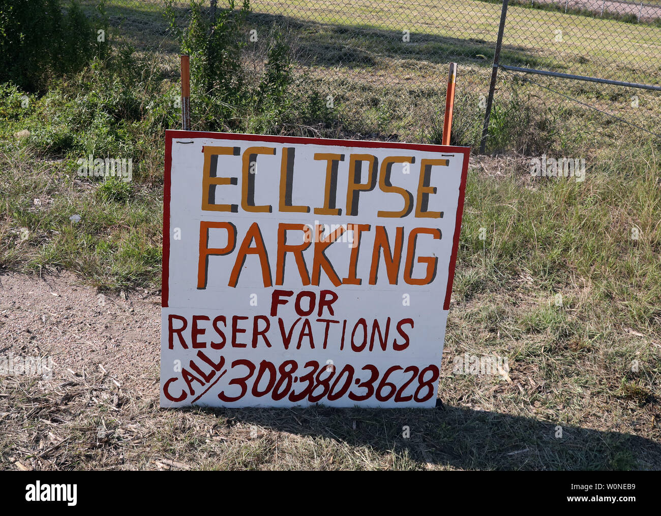 Signs begin to appear along the eclipse route of totality in Nebraska ...