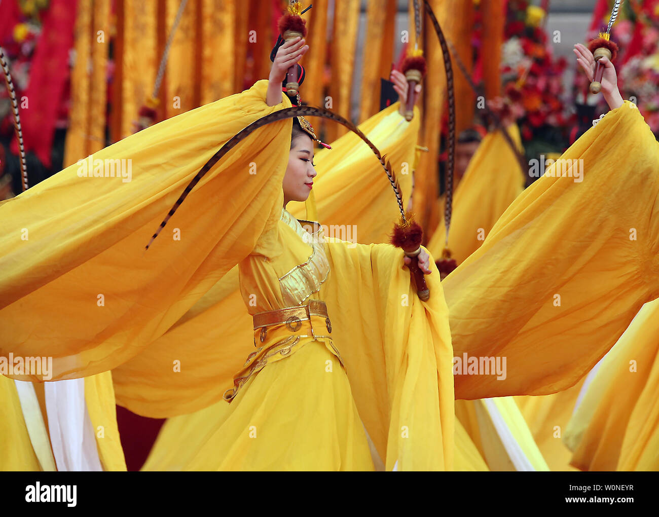 Imperial garb hi-res stock photography and images - Alamy