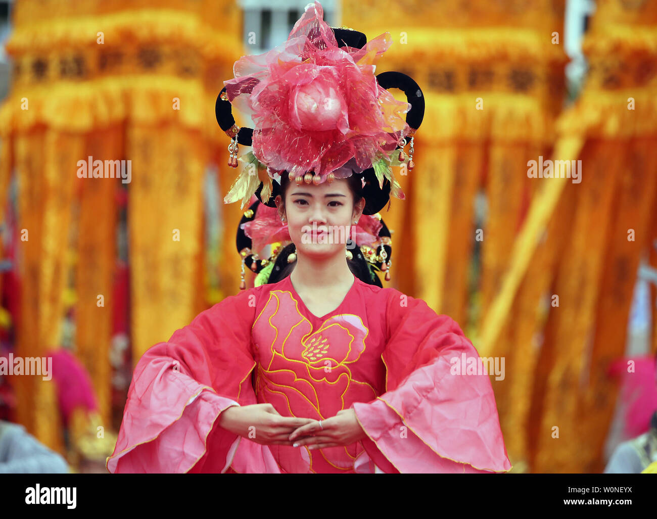 Imperial garb hi-res stock photography and images - Alamy