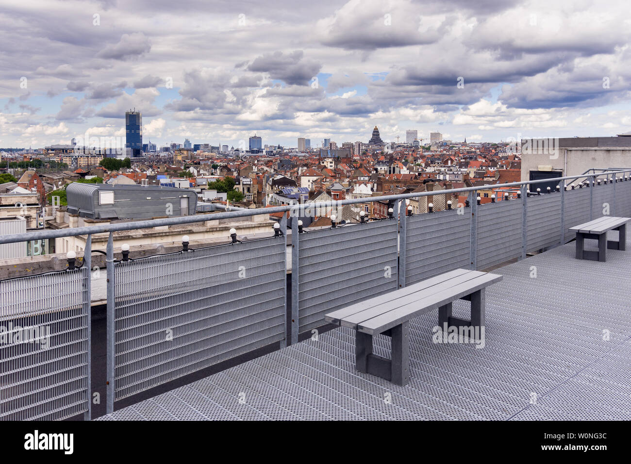 Brussels rooftop hi-res stock photography and images - Alamy