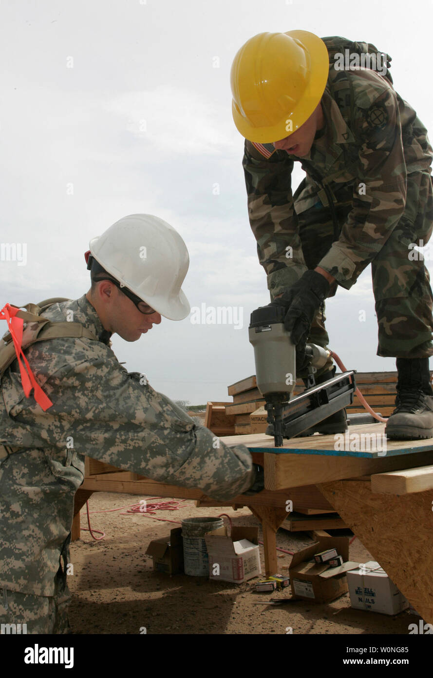 Robert kelly hi-res stock photography and images - Alamy