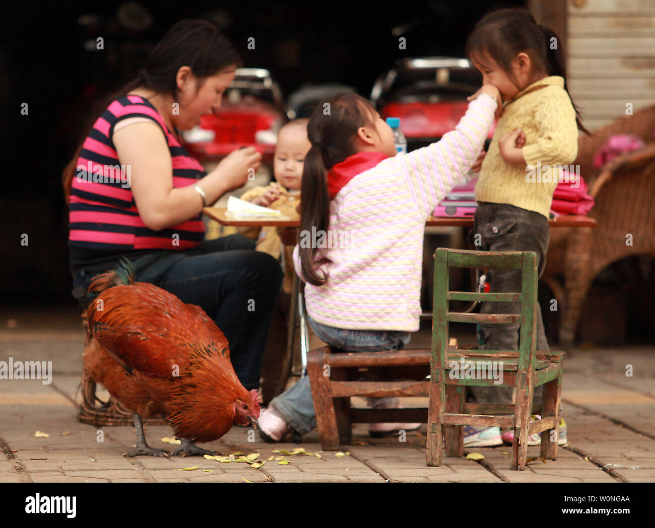 Poverty stricken family hi-res stock photography and images - Alamy