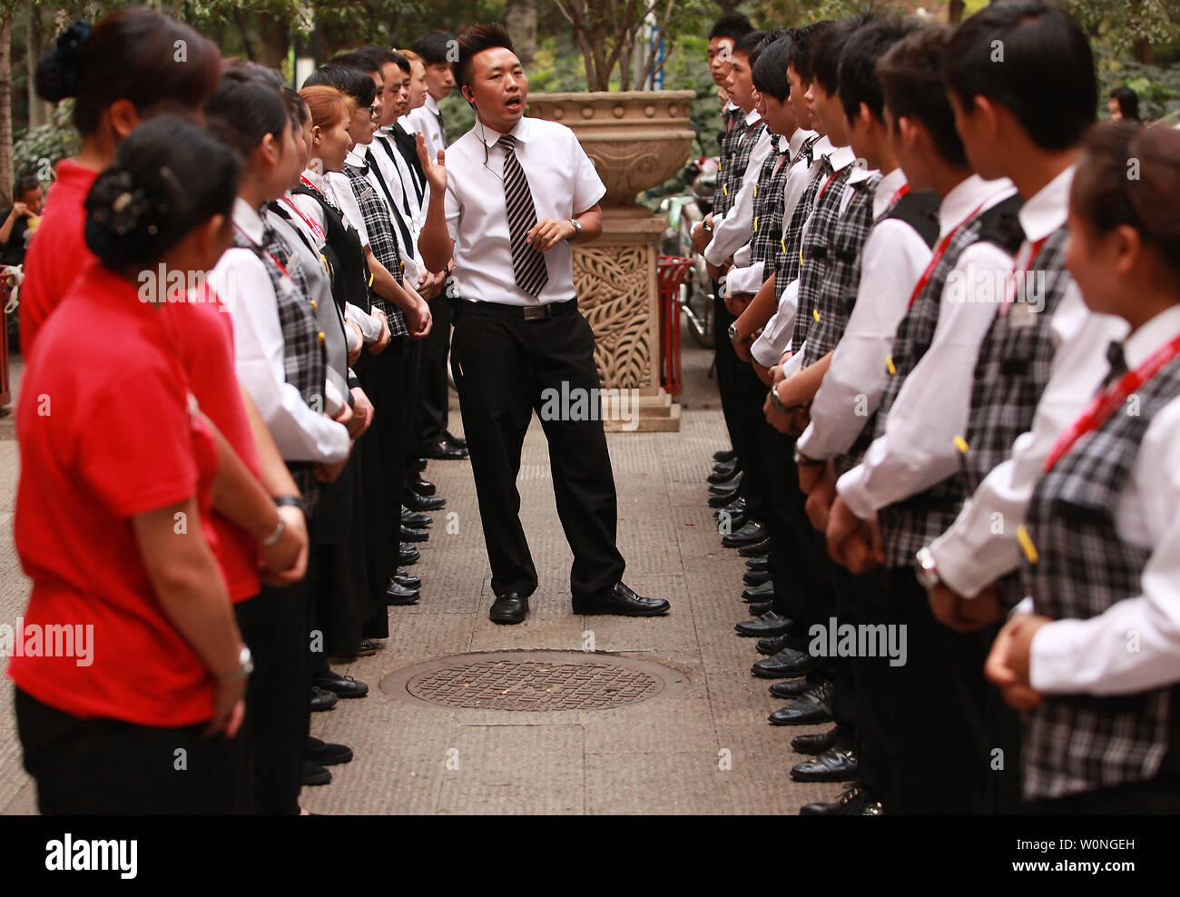 Team building days out hi-res stock photography and images - Alamy