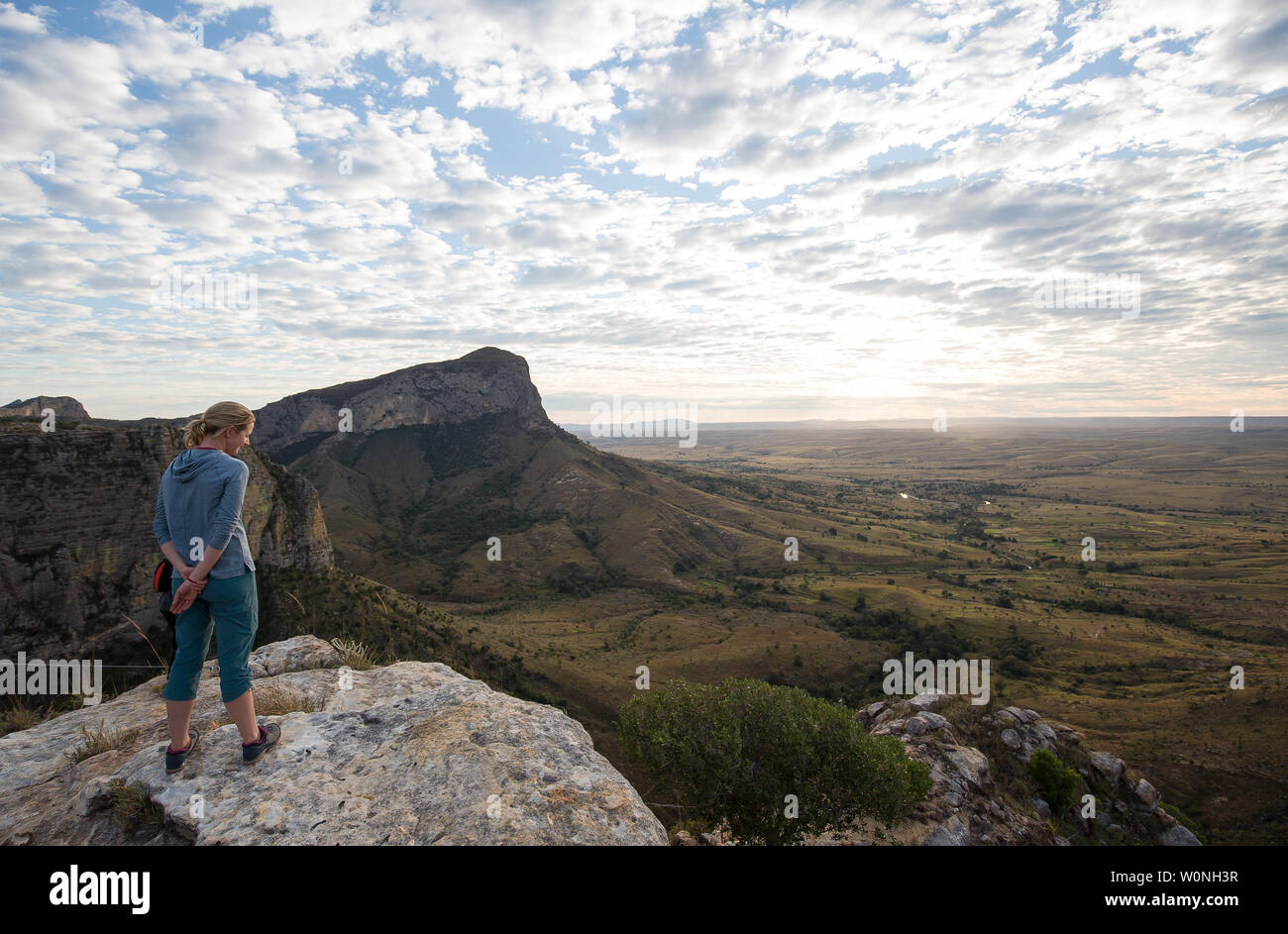 Isalo cliffs hi-res stock photography and images - Alamy