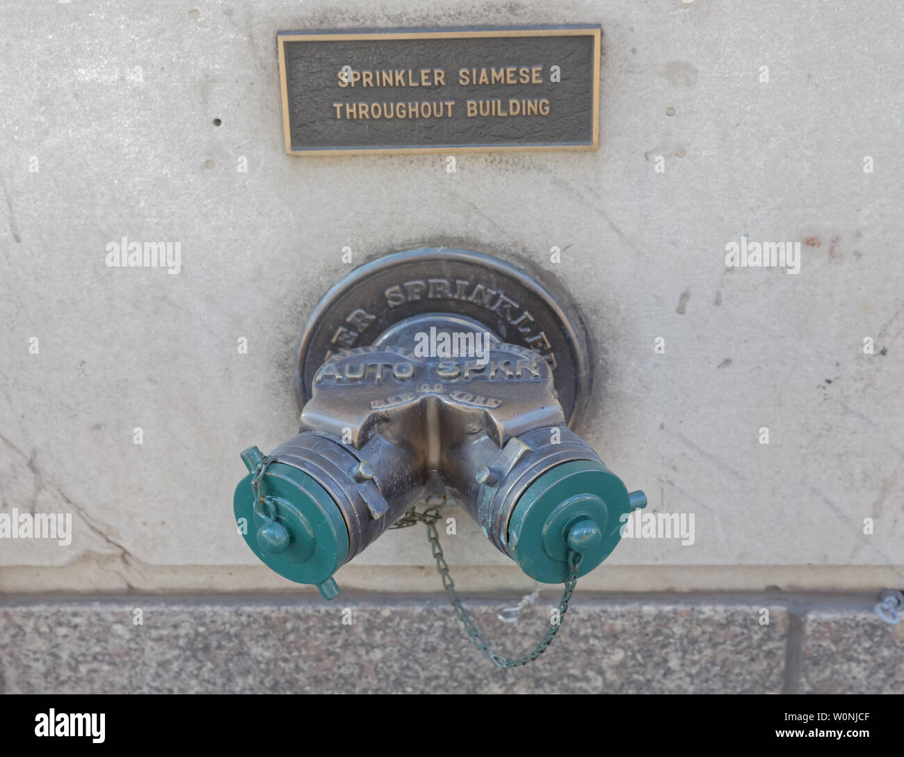 Fire department connection hi-res stock photography and images - Alamy