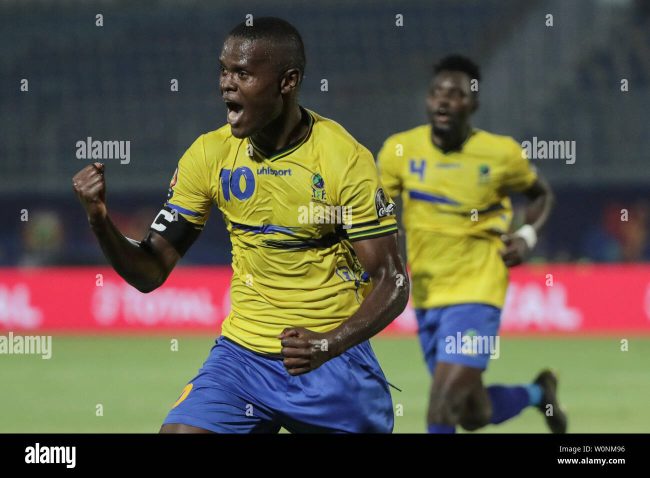 Mbwana samatta tanzania hi-res stock photography and images - Alamy