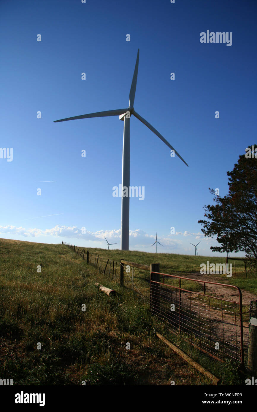 capital wind farm near canberra, australia Stock Photo - Alamy
