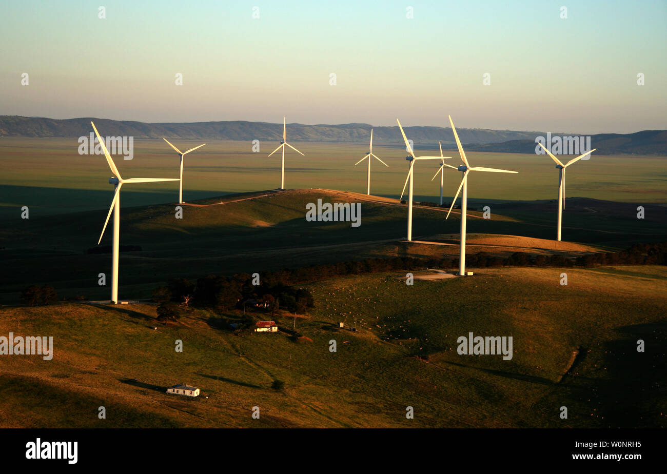 capital wind farm near canberra, australia Stock Photo - Alamy