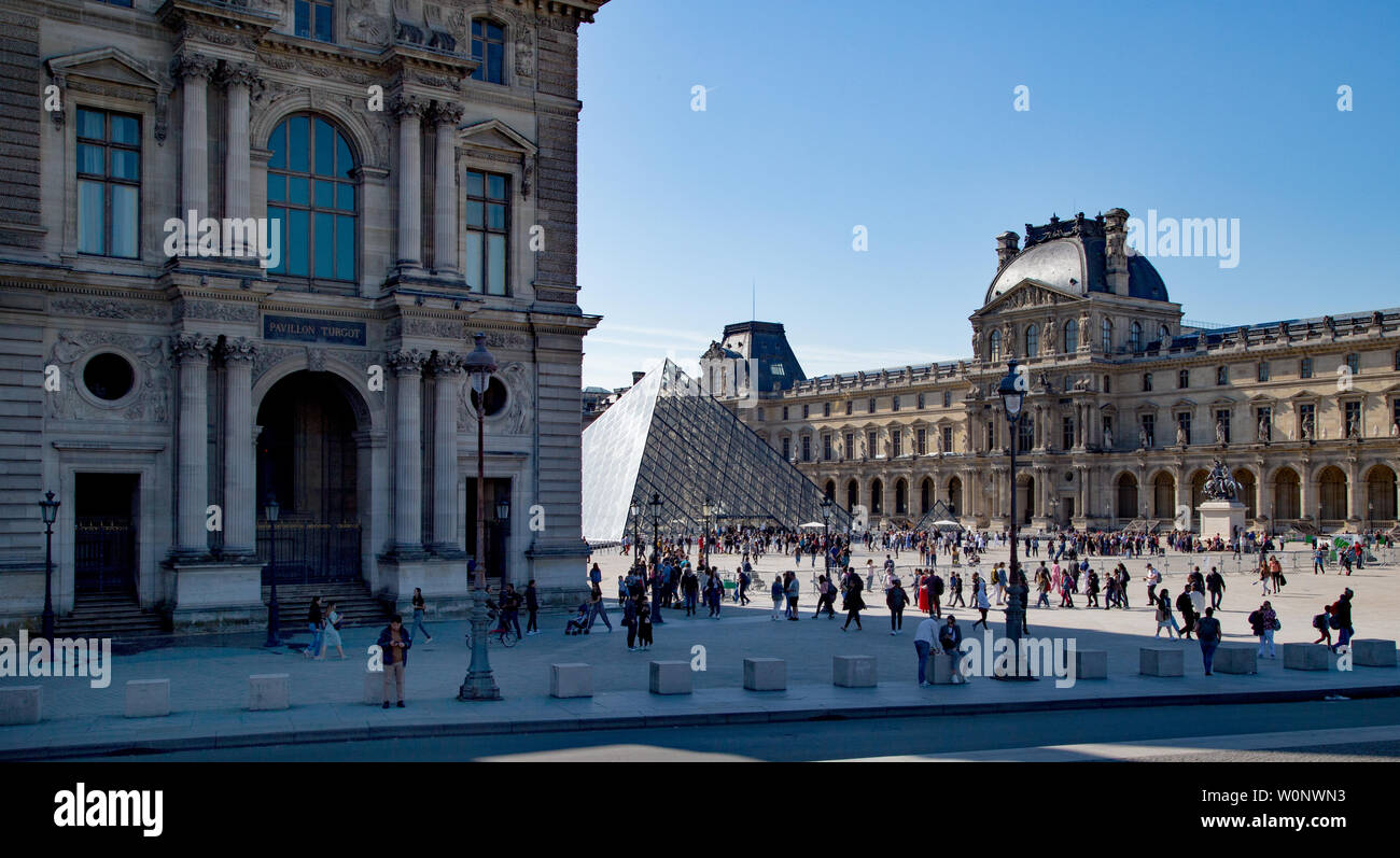 Buildings at the Louvre Museum in Paris France Stock Photo - Alamy