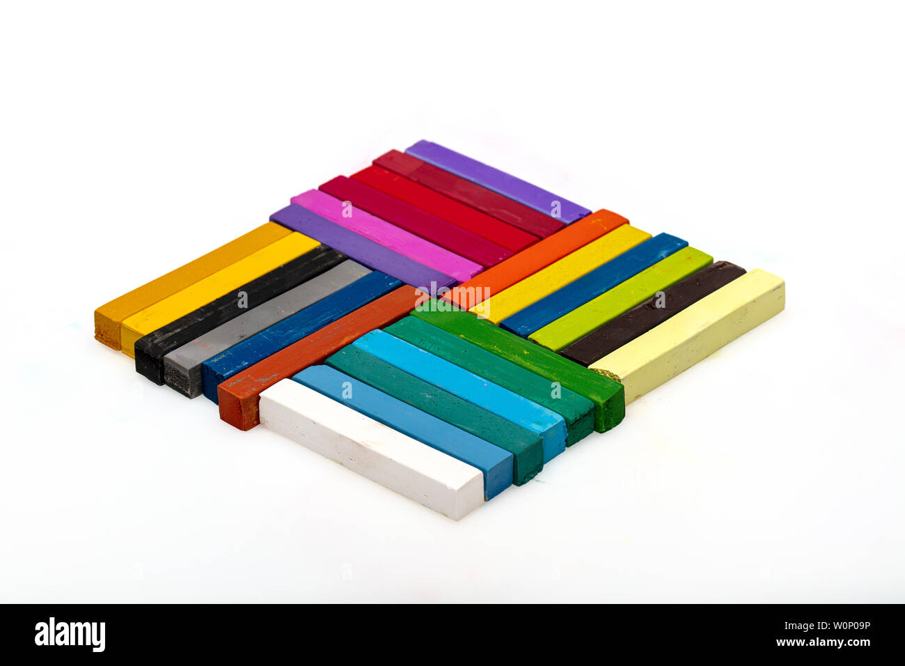 Chalks paper texture hi-res stock photography and images - Alamy