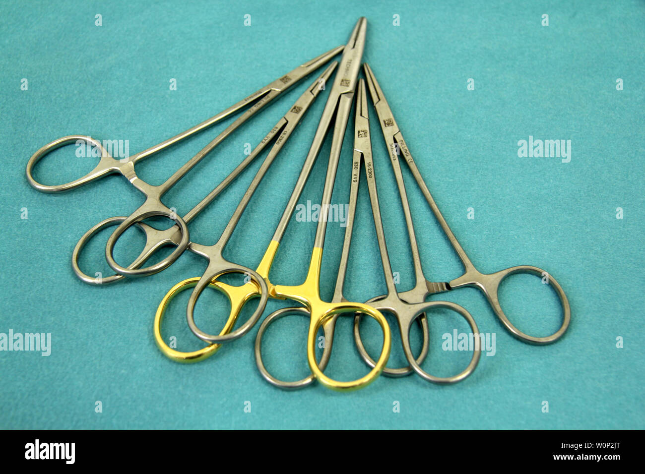 Medical instuments hi-res stock photography and images - Alamy