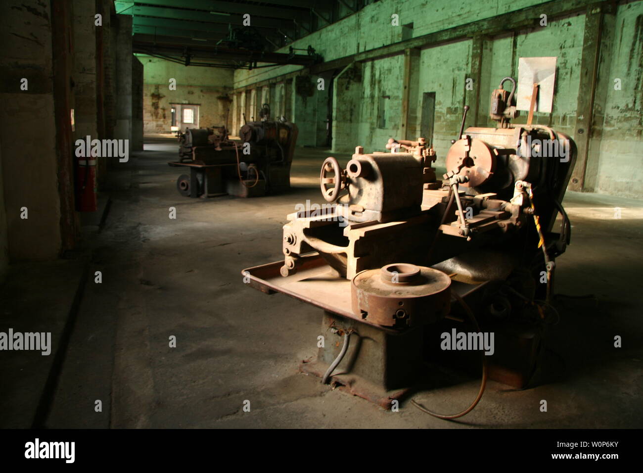 an old machine shop at cockatoo island in sydney harbour Stock Photo ...